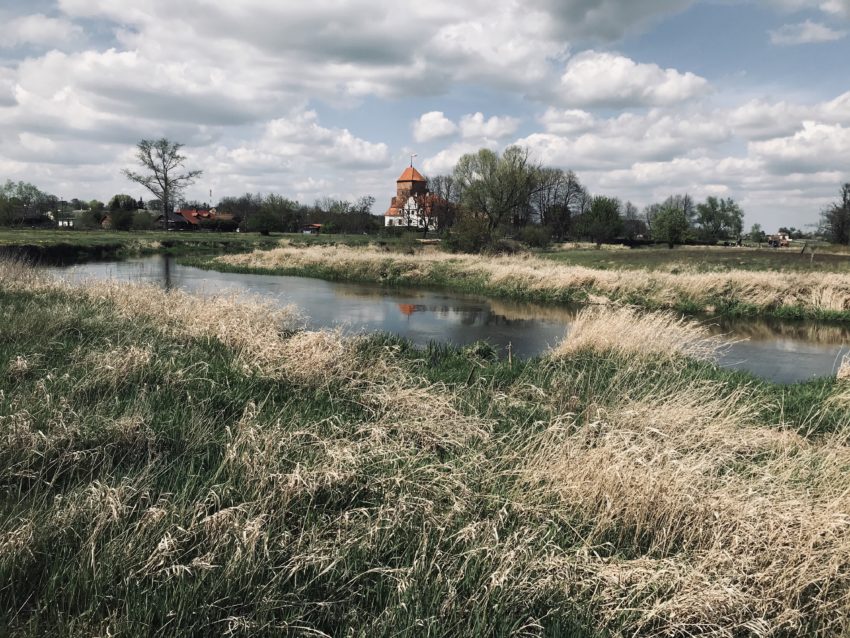 Liw – największe atrakcje – Zamek w Liwie i spływy kajakowe po Liwcu ...